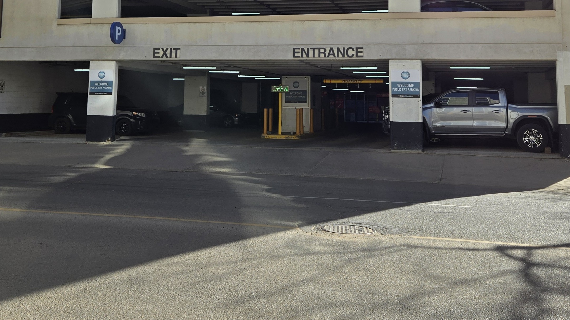 Skypark Parkade 10041-102 Street – Lot 2 - Downtown Edmonton